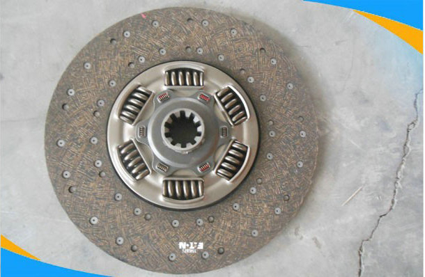 Shacman parts,Truck clutch plate, DZ9114160032,DRIVEN DISC, sinotruck ...