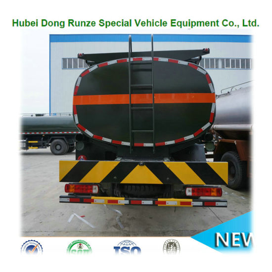 Sinotruk HOWO Refilling Oil Tank Truck (4X4 Fuel Bowser LHD Refueler or ...