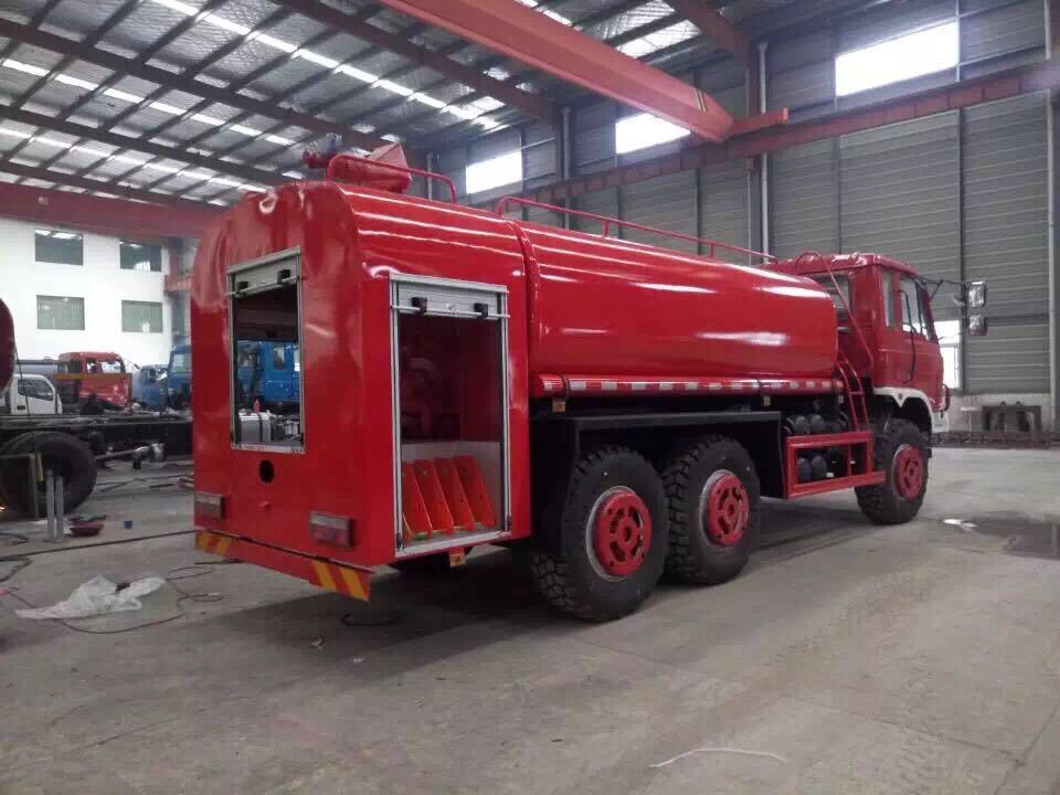 Wholesale All Wheel Drive 6X6 Fire Water Tanker off Road Truck ...