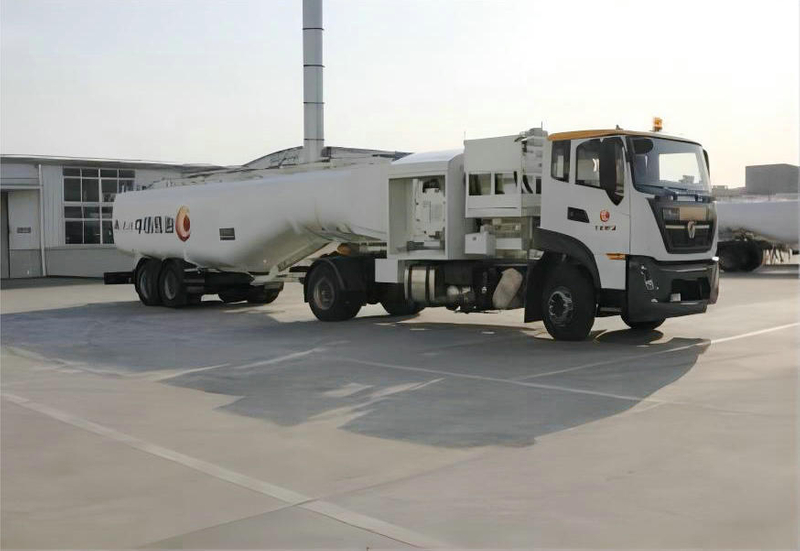 Wholesale Aircraft Refueler Tanker 45KL with Platform Double Fueling ...