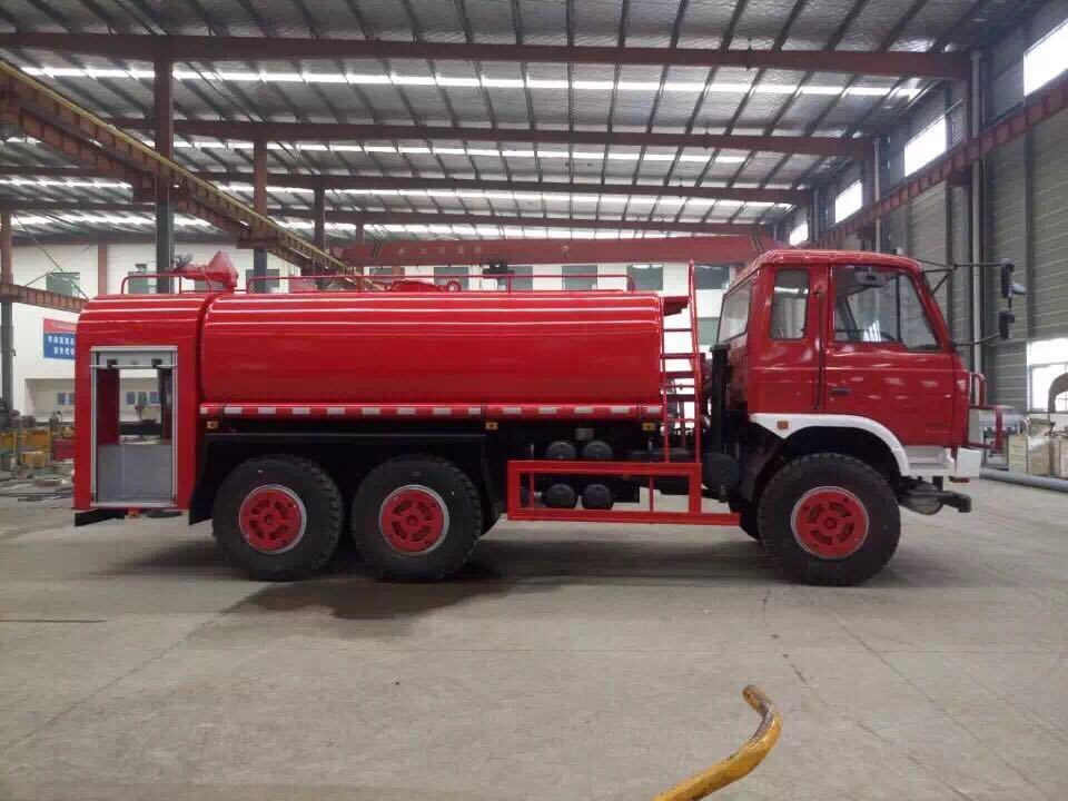 Wholesale All Wheel Drive 6X6 Fire Water Tanker off Road Truck ...