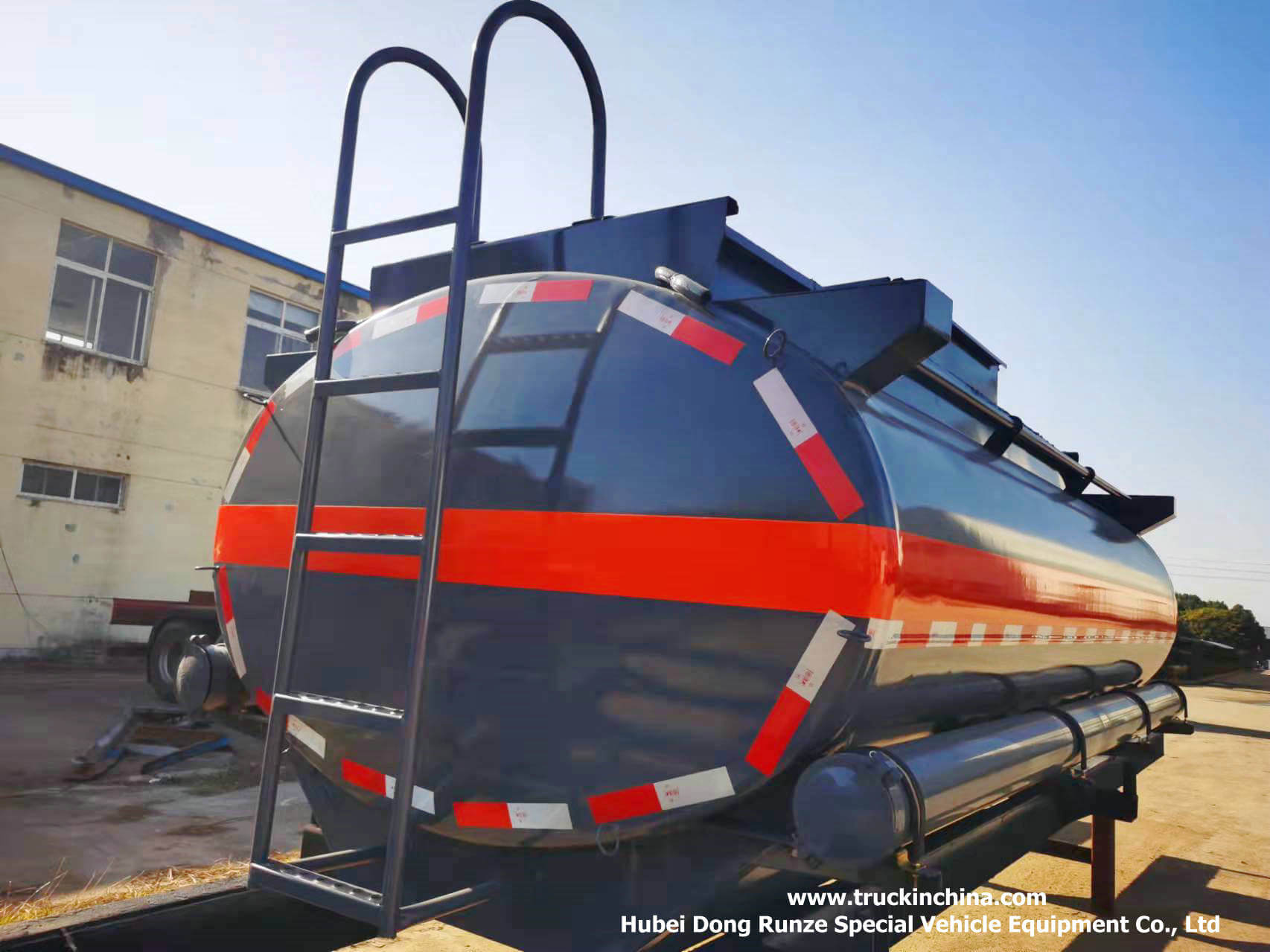 6000Liters Lined PE Mobile Hydrochloric Acid (HCl) Tank For Truck Lorry ...